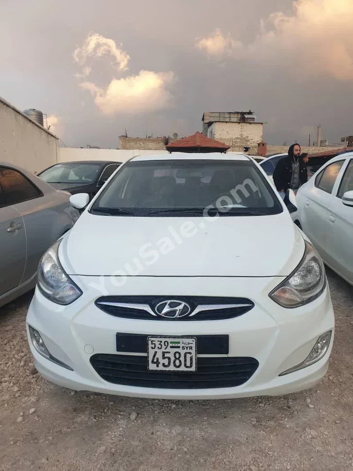 Hyundai Accent White 2012 For Sale in Syria
